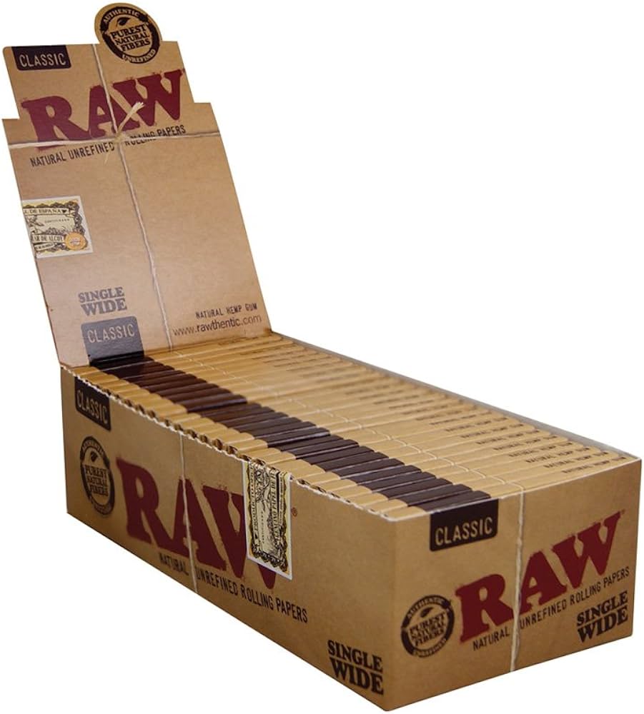 Raw Classic Single Wide Rolling Papers 25 Per Box – Zoom-X International